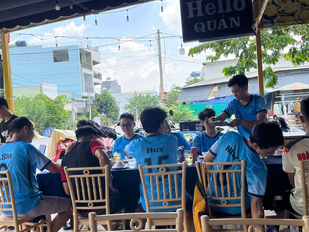 Kết Nối Doanh Nghiệp Qua Từng Trận Bóng